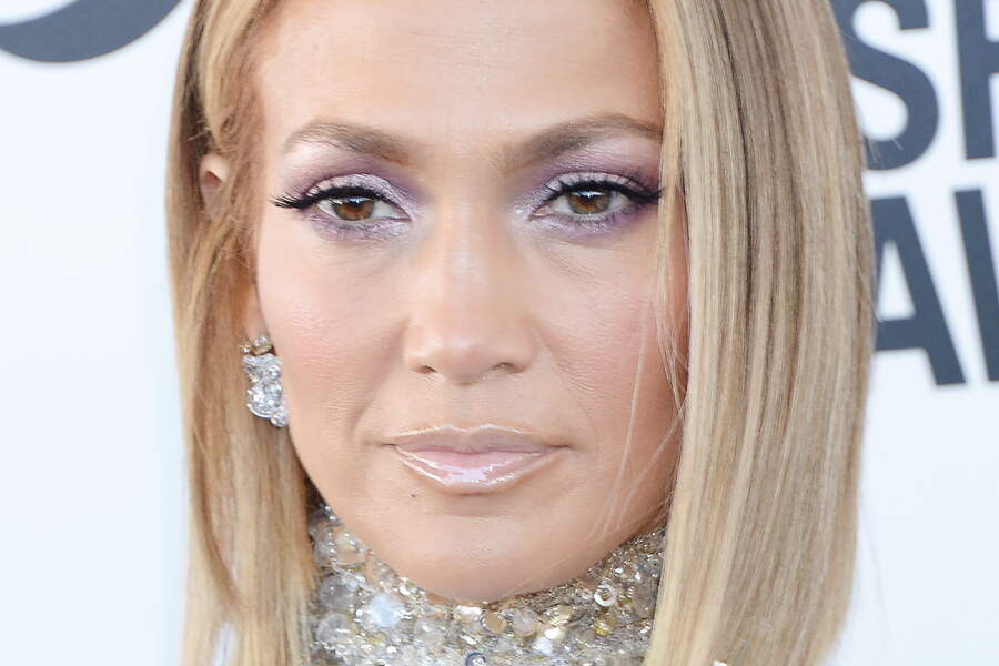 Brushing : lisse, ondulé, bouclé... Les coiffures les plus stylées à ...