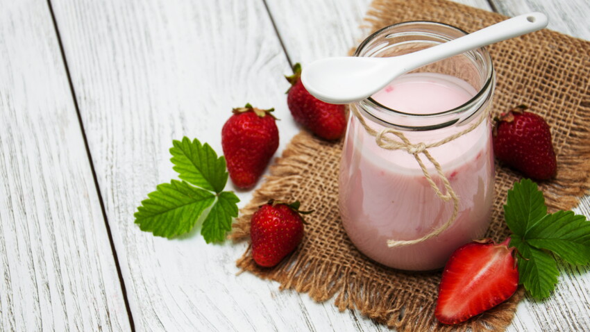 Yaourt à la fraise : comment bien le choisir ? : Femme Actuelle Le MAG