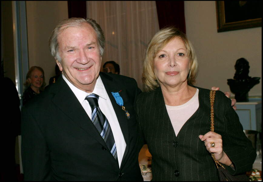 Pierre Mondy : quelles femmes ont marqué sa vie ? - Femme Actuelle