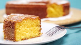 La recette originale du gâteau moelleux à la papaye de Cyril Lignac ...