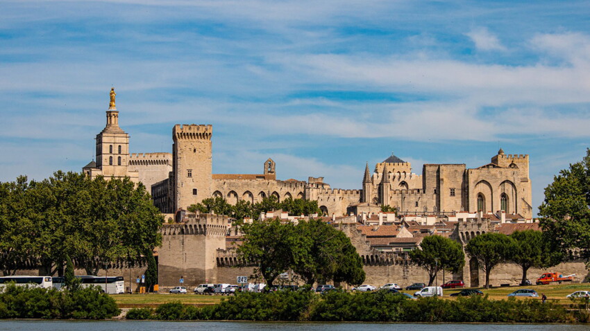 Visiter Avignon : nos idées d'itinéraires pour découvrir la Cité des ...
