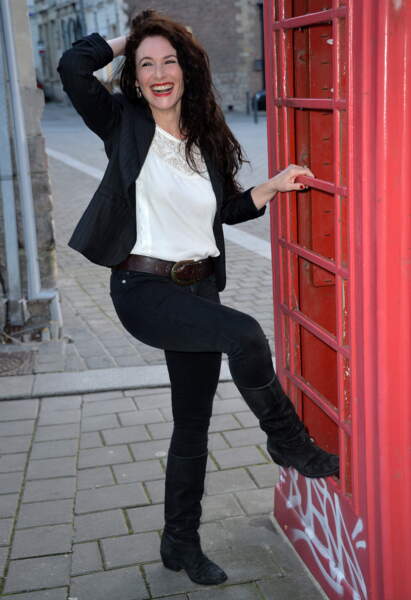 Elsa Lunghini : son évolution physique en images depuis ses débuts ...