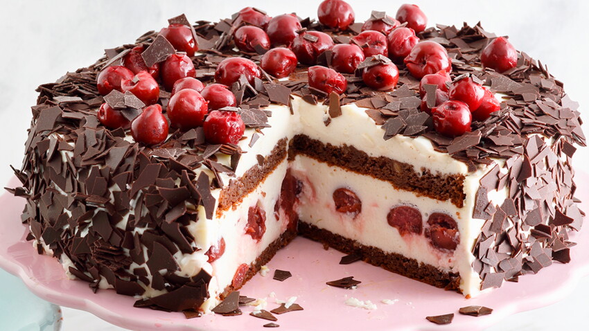 Forêt noire : découvrez les recettes de cuisine de Femme Actuelle Le MAG