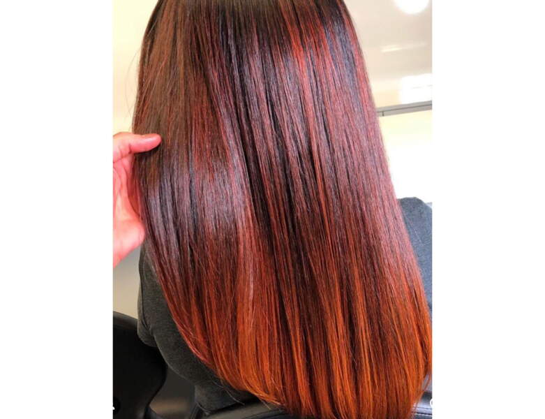 Coloration rouge : tout savoir sur cette couleur ultra tendance - Femme ...