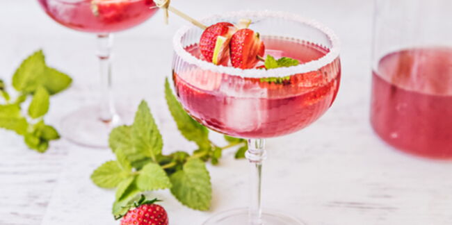 Mocktail Coco Fraîcheur Bjorg, fraises et hibiscus facile et rapide ...