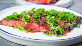 Côte de bœuf sauce au vin rouge et échalotes confites facile et rapide ...