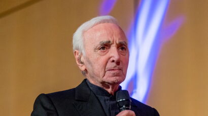 Charles Aznavour : qui était son fils Patrick, mort d’une overdose à 25 ...