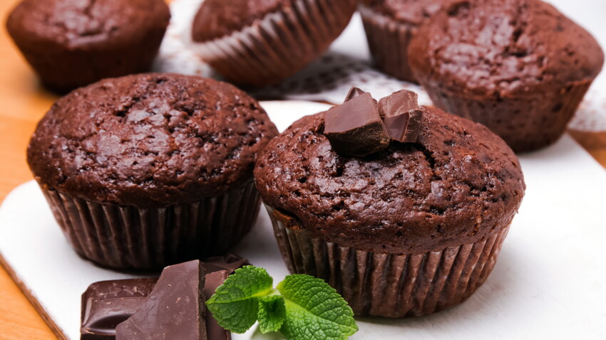 Muffin au chocolat super moelleux facile et rapide : découvrez les ...