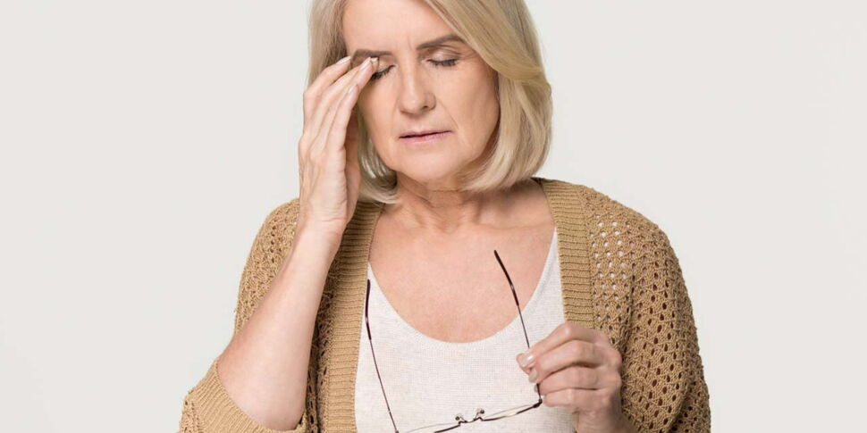 Paupière rouge et gonflée, ça vient d’où ? : Femme Actuelle Le MAG