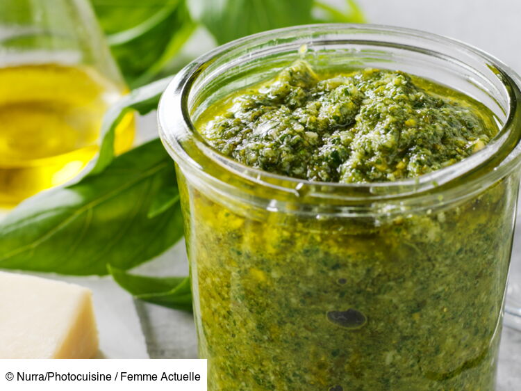 Pesto au basilic rapide : découvrez les recettes de cuisine de Femme ...