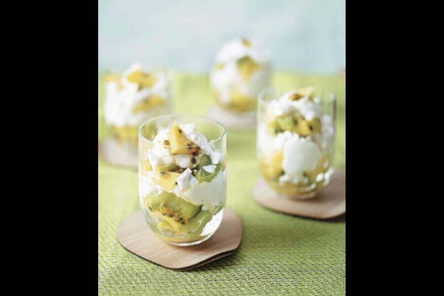 Verrines festives : 50 idées recettes pour un dessert original - Femme ...