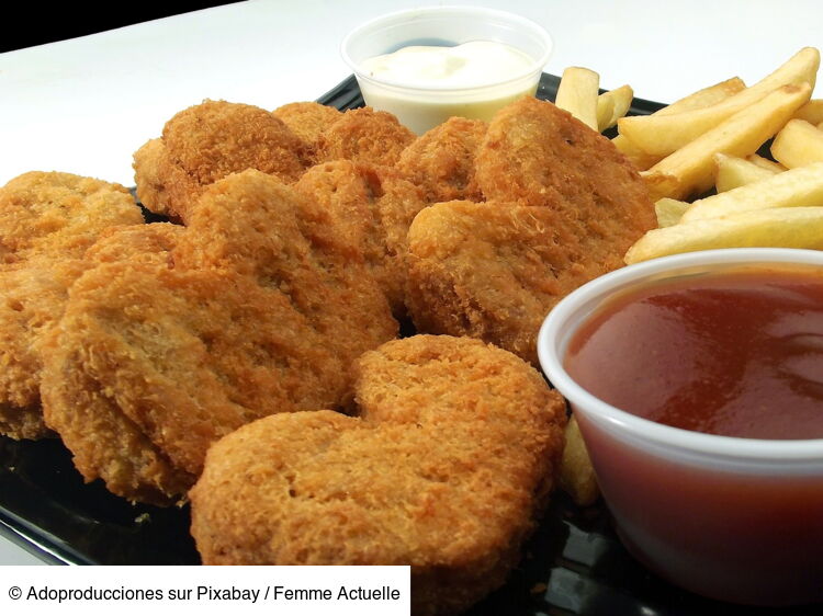 Qu’il y-a-t-il vraiment dans les nuggets industriels ? : Femme Actuelle ...