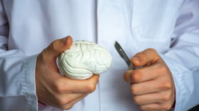 Hyperprolactinémie : causes, symptômes, conséquences, traitements ...