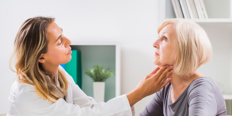 Adénopathie : définition, causes, symptômes : Femme Actuelle Le MAG