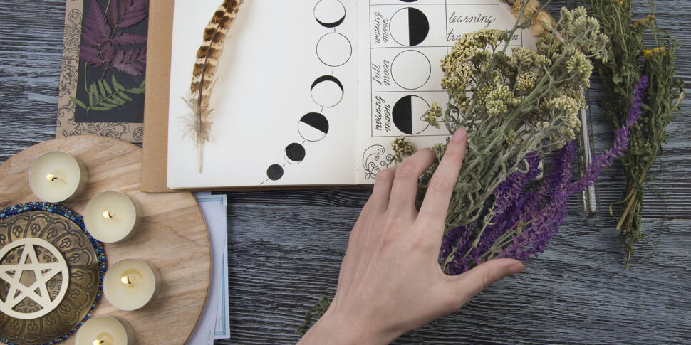 Tout savoir sur la Wicca : définition, origine et grands principes ...