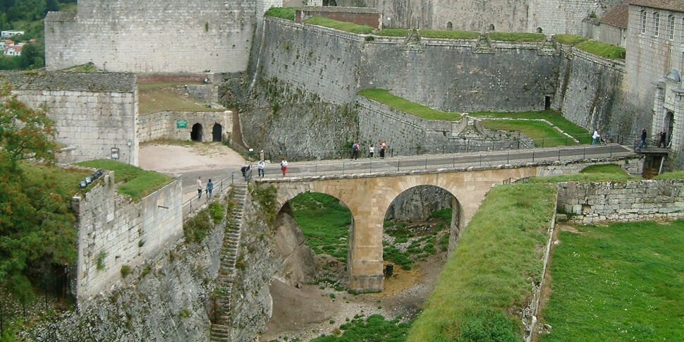 Fortifications de Vauban : tout savoir sur la citadelle de Besançon ...