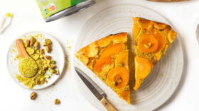 Tarte couronne aux fruits rouges et crème à la pistache facile et ...