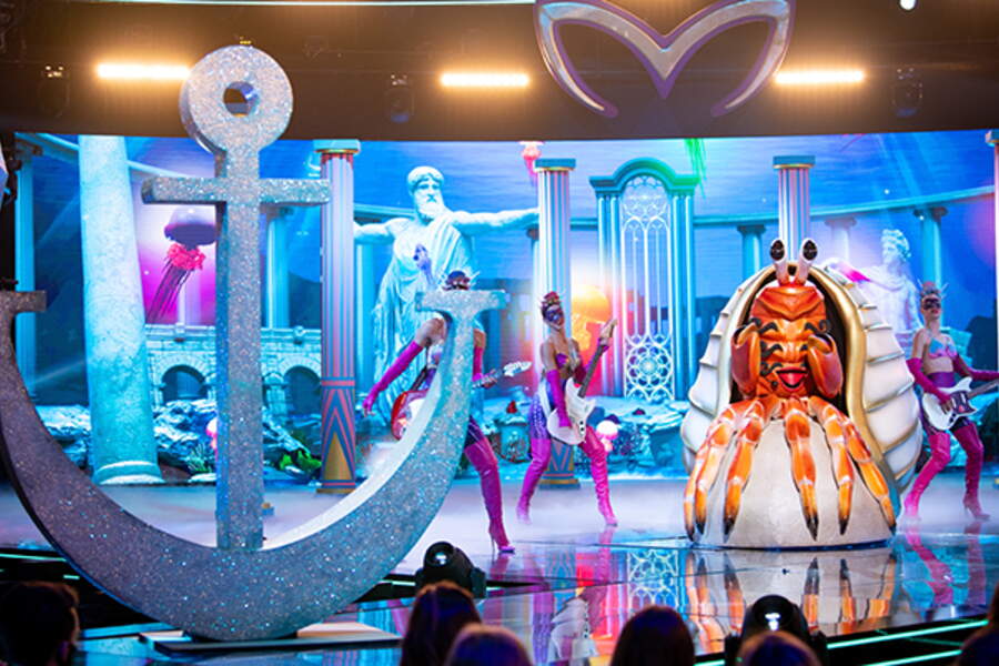 "Mask Singer" 2022 : Tigresse, Cosmonaute, Banane... voici les costumes ...