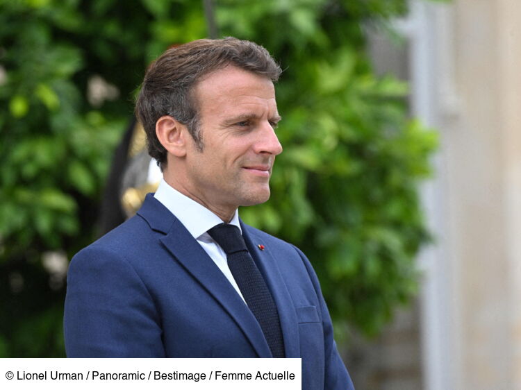 Emmanuel Macron : cette vidéo surprenante du Président coiffé d'un ...