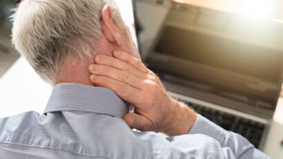 Uncodiscarthrose : diagnostic, symptômes, opération, traitement : Femme ...