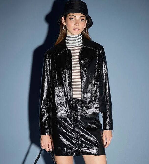 Comment porter la tendance vinyle de la saison avec style ? : Femme ...