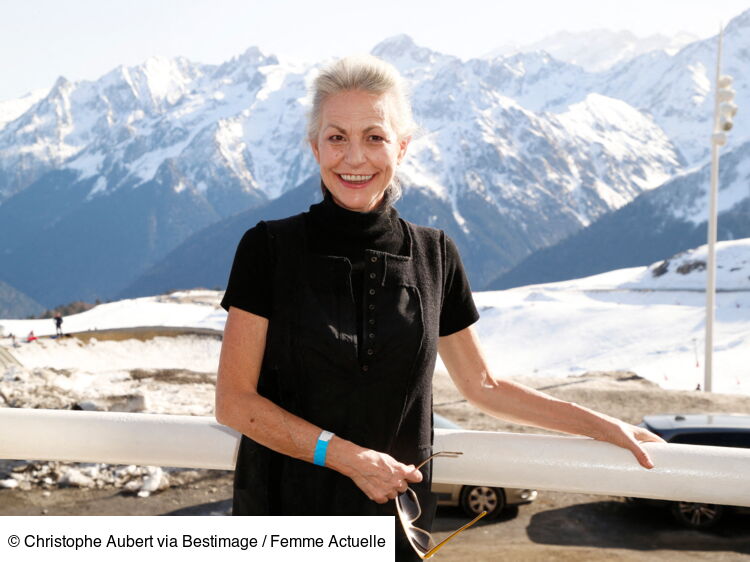 Lio dévoile la réaction d’un célèbre présentateur qui l’a découverte ...