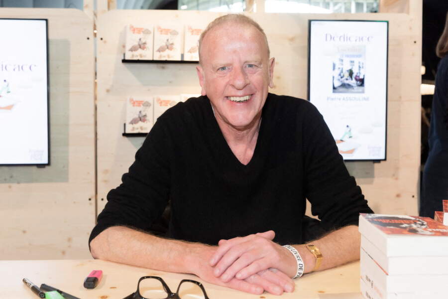 Jean Teulé mort à 69 ans : retour sur son histoire d'amour avec Miou ...