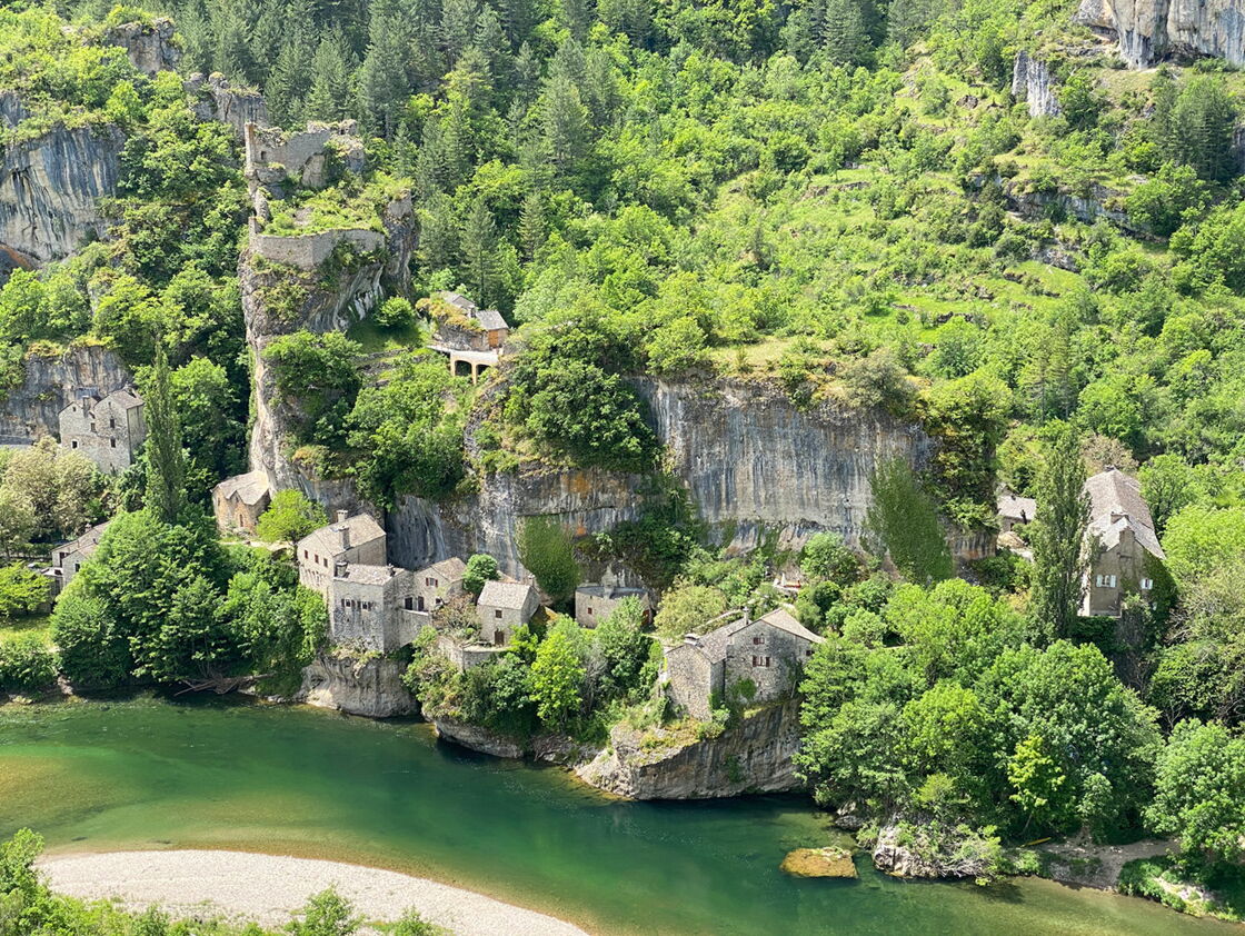 Cévennes : les plus beaux sites et villages à ne pas manquer : Femme ...
