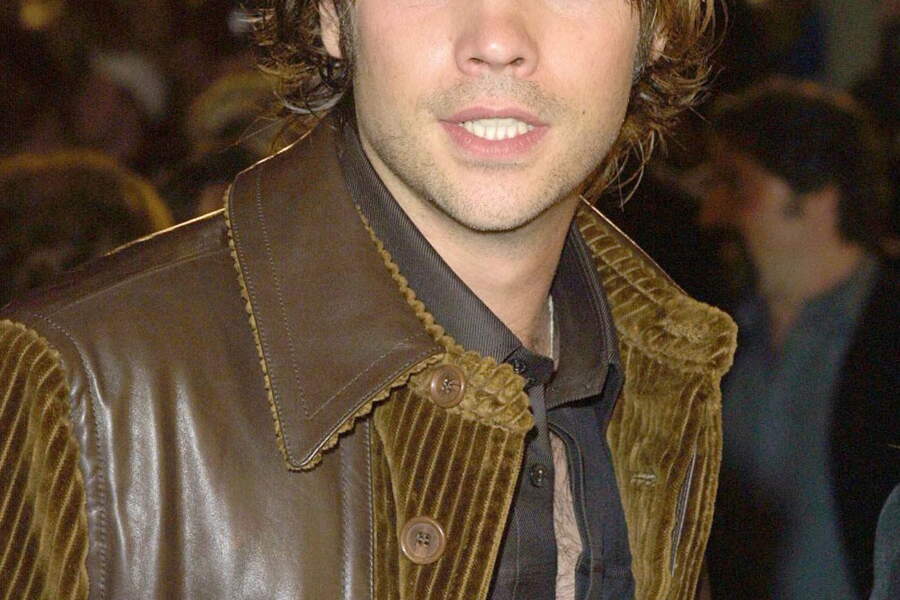 15 ans après la fin de la série, que deviennent les stars de "Sept à la ...