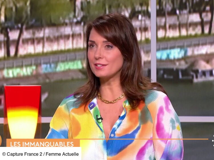 En plein "Telematin", ce mercredi, Julia Vignali a giflé son partenaire Thomas Sotto qui a ...