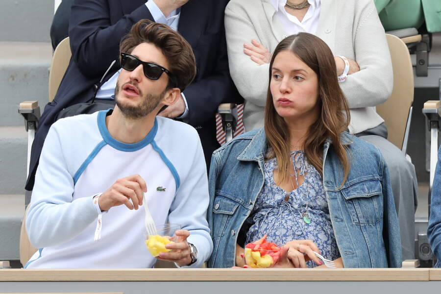 Pierre Niney et Natasha Andrews heureux parents : retour sur leur belle ...