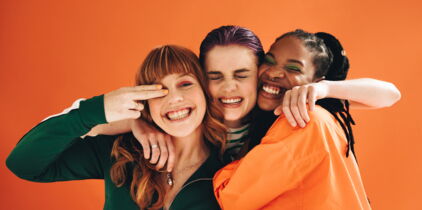 Voici les 5 types d'amitié dont nous aurions besoin pour notre bien ...