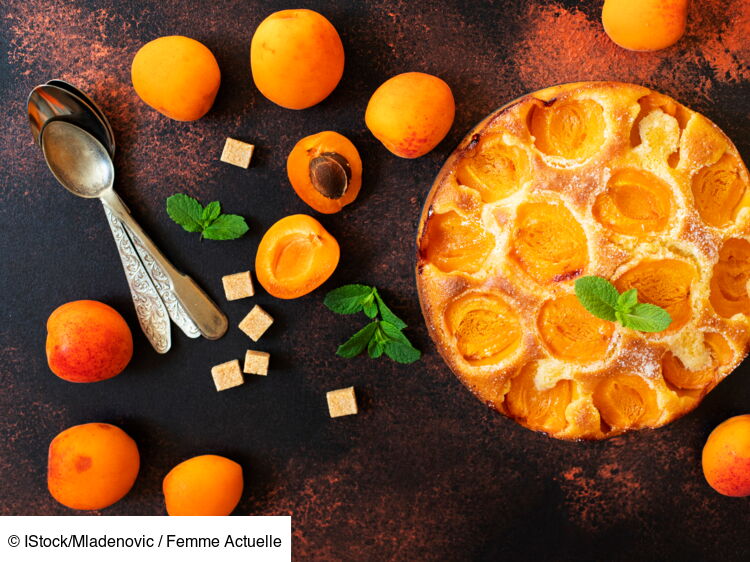 Tarte aux abricots et à la pistache : le dessert d’été de Julie Andrieu ...