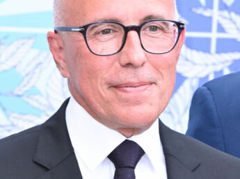 Actualités Eric Ciotti : Femme Actuelle Le MAG