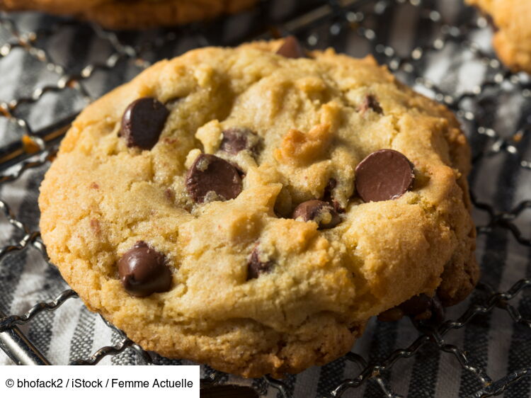 Maxi-cookie : la recette super gourmande de Julie Andrieu : Femme ...