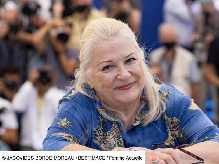 "On devait toujours de l’argent" : Josiane Balasko se confie sur les ...