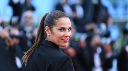 Elisa Tovati a tourné sa première scène intime à 15 ans avec Javier ...