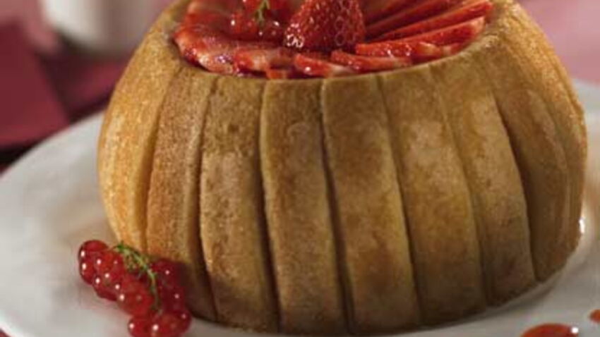 Charlotte aux fraises facile rapide : découvrez les recettes de cuisine ...