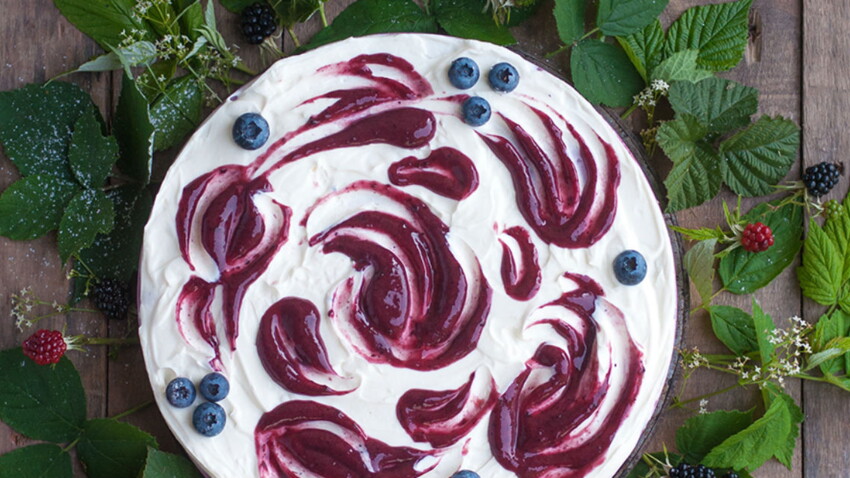 Cheesecake végétal aux fruits rouges facile et rapide : découvrez les ...
