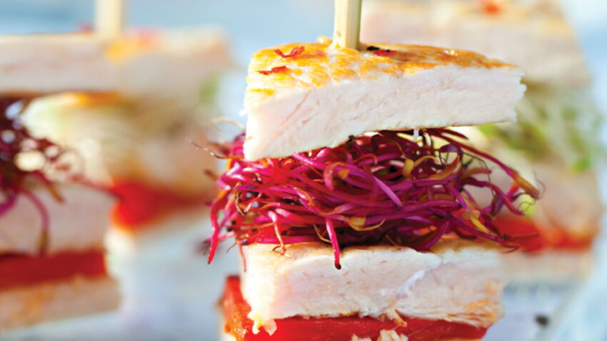 Mini club sandwich de dinde aux pousses de radis facile et rapide ...