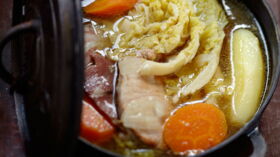 Soupe au chou rouge facile et rapide : découvrez les recettes de ...