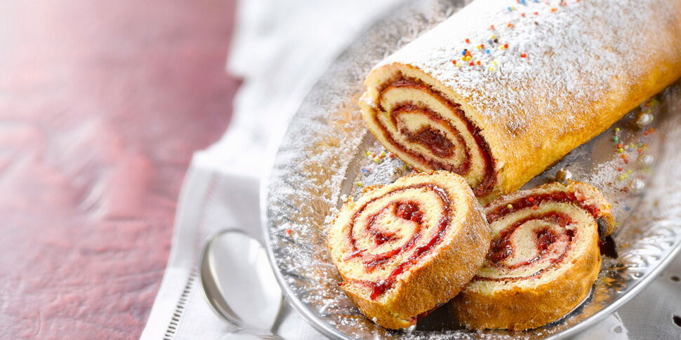 Biscuit roulé à la confiture de fruits rouges facile et rapide ...