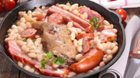 Saucisses aux haricots blancs facile : découvrez les recettes de ...