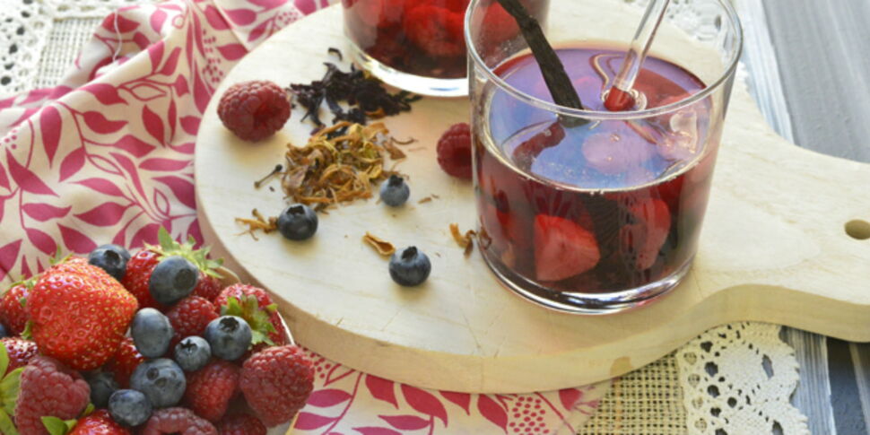 Soupe de fruits rouges au jus de goyave facile et rapide : découvrez ...