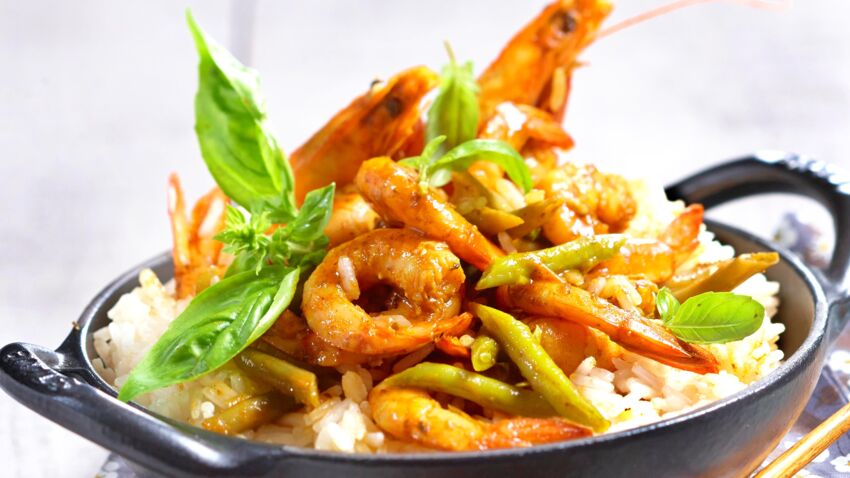 Wok De Crevettes Au Curry Rouge Rapide Découvrez Les Recettes De