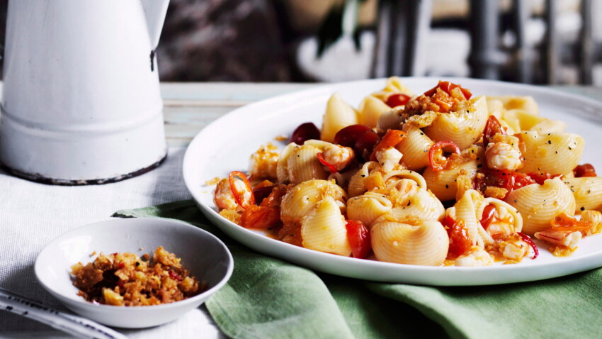 Pipe rigate aux crevettes pimentée, chapelure de pain frit facile ...