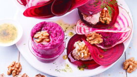 Salade de betteraves aux noix facile et rapide : découvrez les recettes ...
