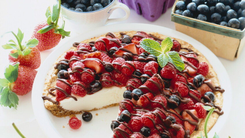 Cheesecake aux fruits rouges et chocolat facile : découvrez les ...