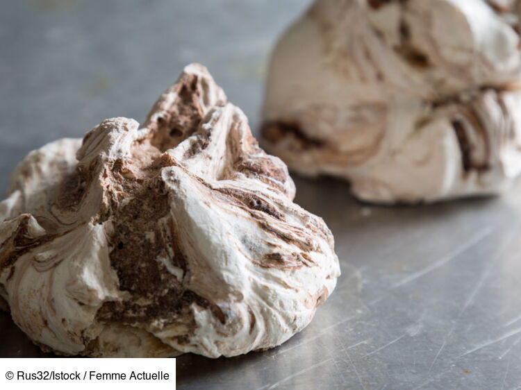 Meringues au chocolat facile et rapide : découvrez les recettes de ...