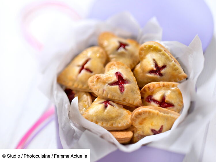 Cœurs fourrés à la confiture de fruits rouges facile et rapide ...